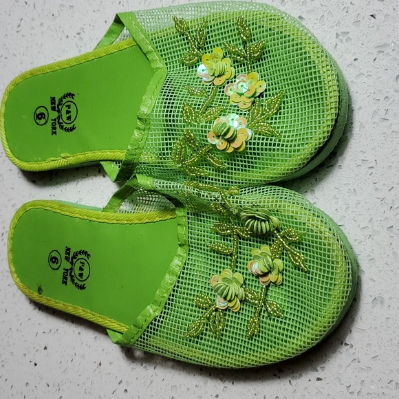 P & W New York | Shoes | Mesh Slippers | Poshmark